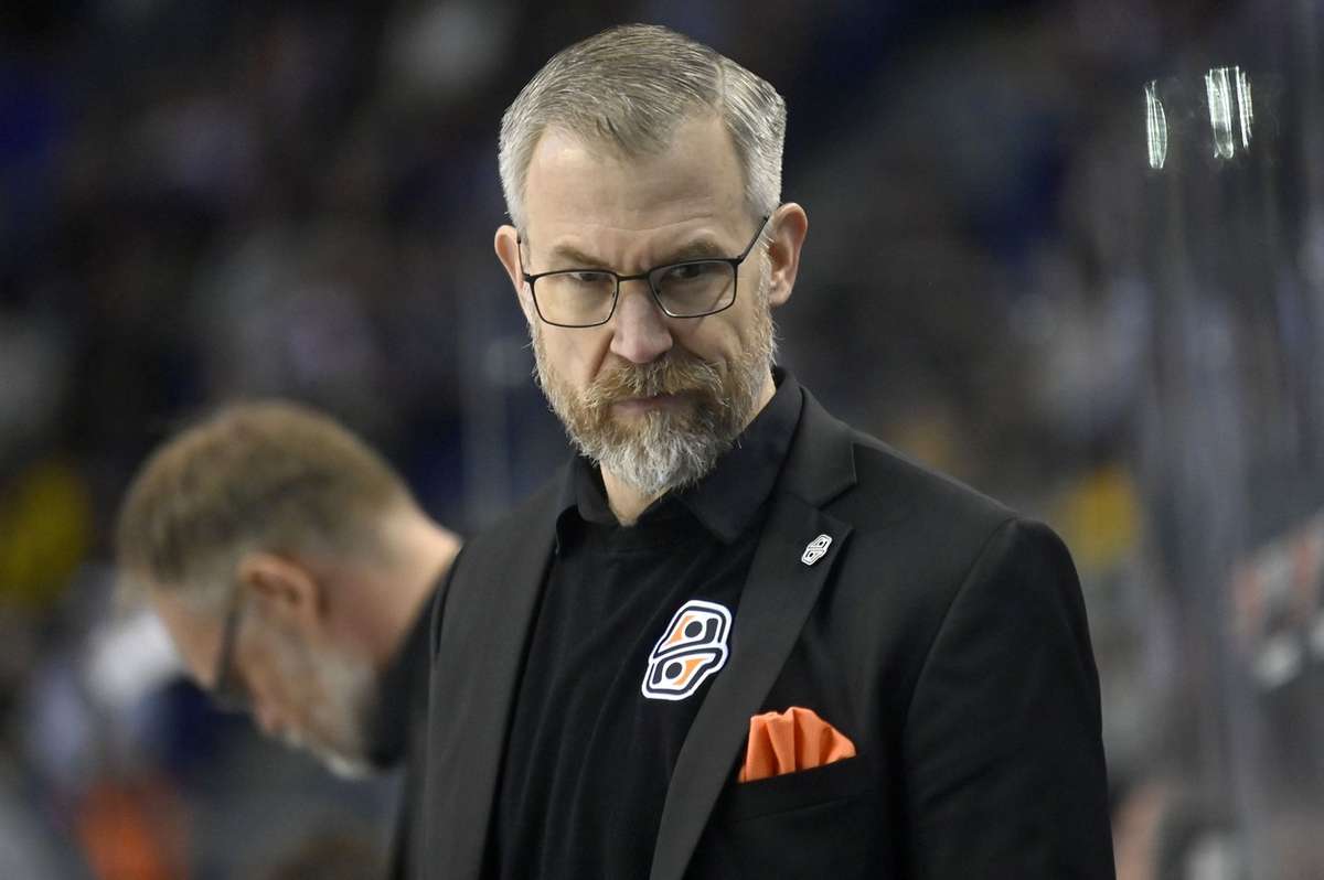 Ceman vyhral už svoj ôsmy titul, štvrtýkrát ako tréner. Druhý raz sa ...