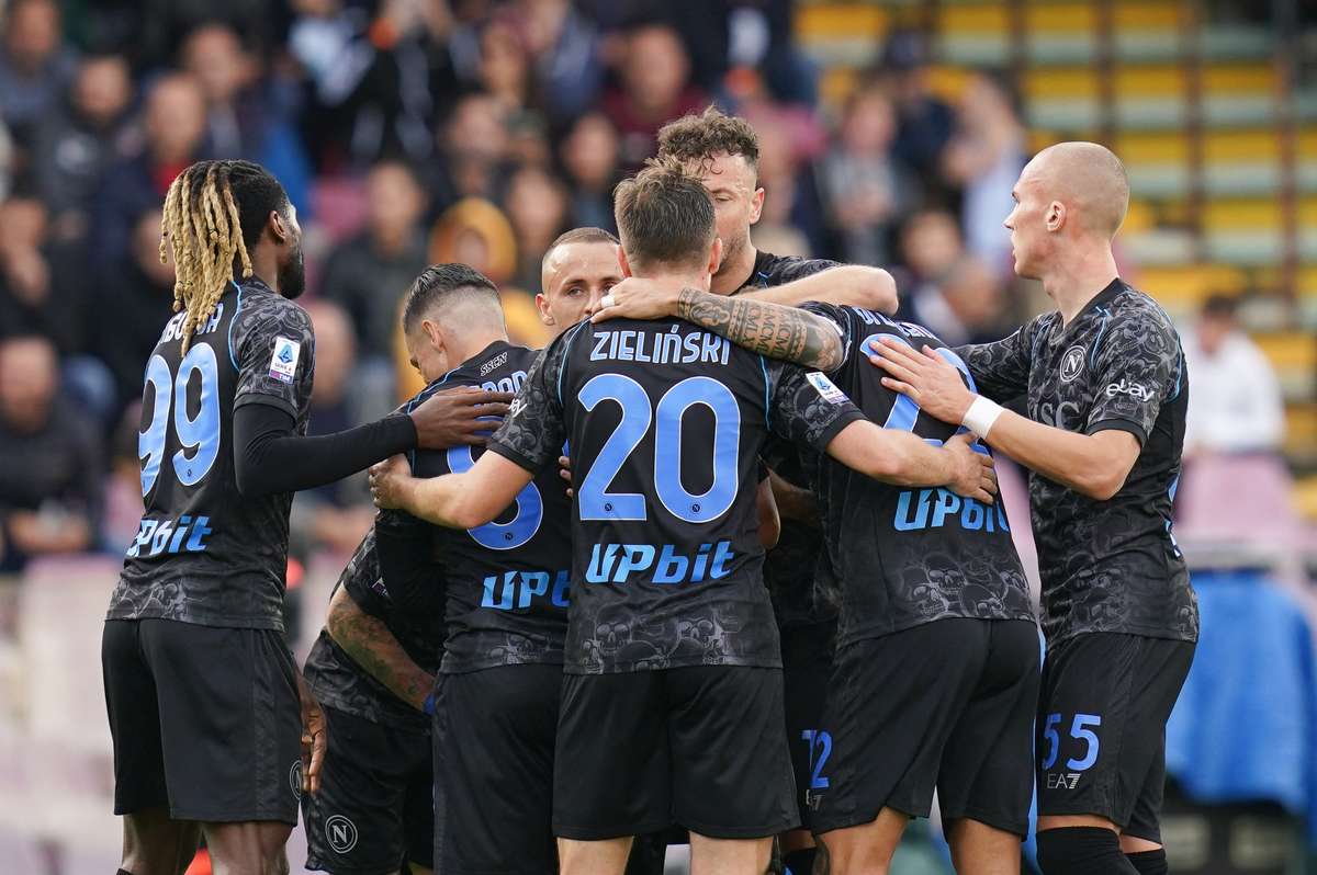 Giacomo Raspadori's goal helps Napoli to victory over Salernitana ...