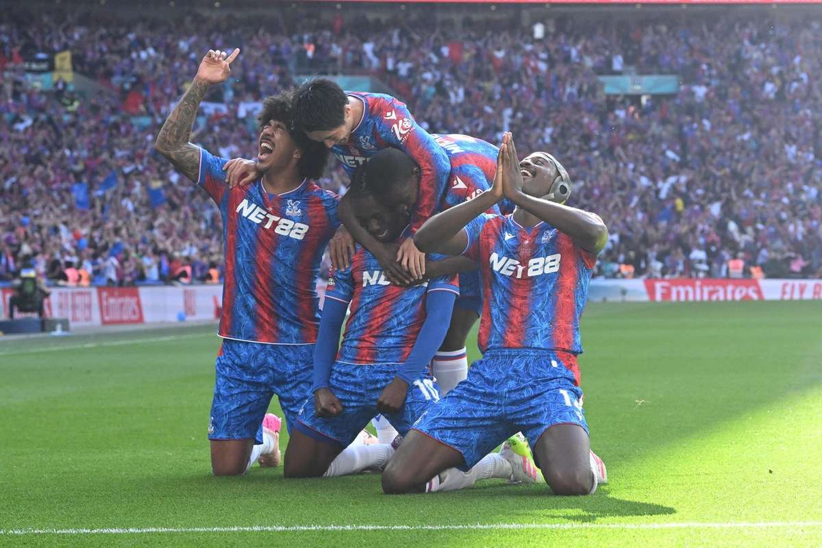 Crystal Palace stun Manchester City in FA Cup final to capture first ...