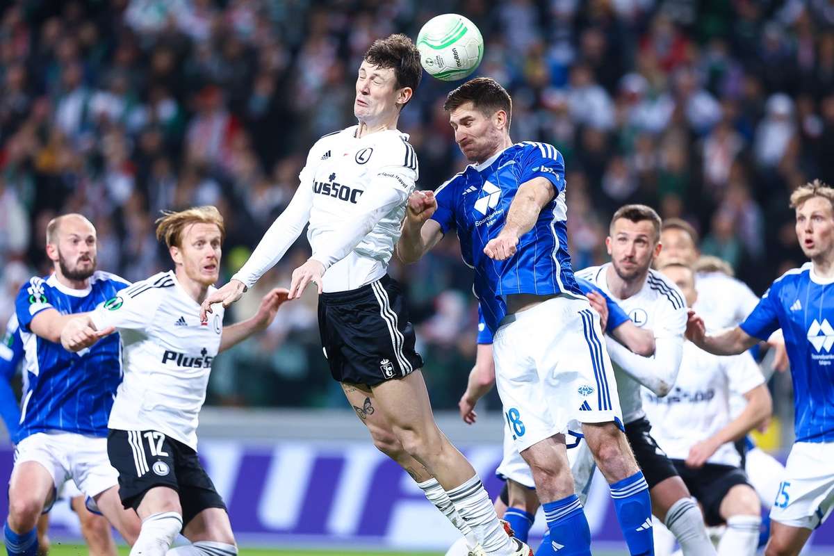 Kosztowne błędy i brak skuteczności. Legia uległa Molde i żegna się z ...