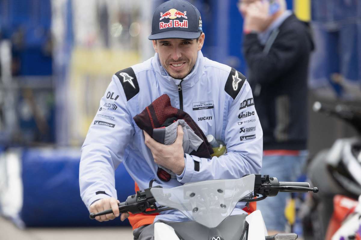 "Marc est très intelligent, il n'y a pas besoin de lui dire quoi que ce ...