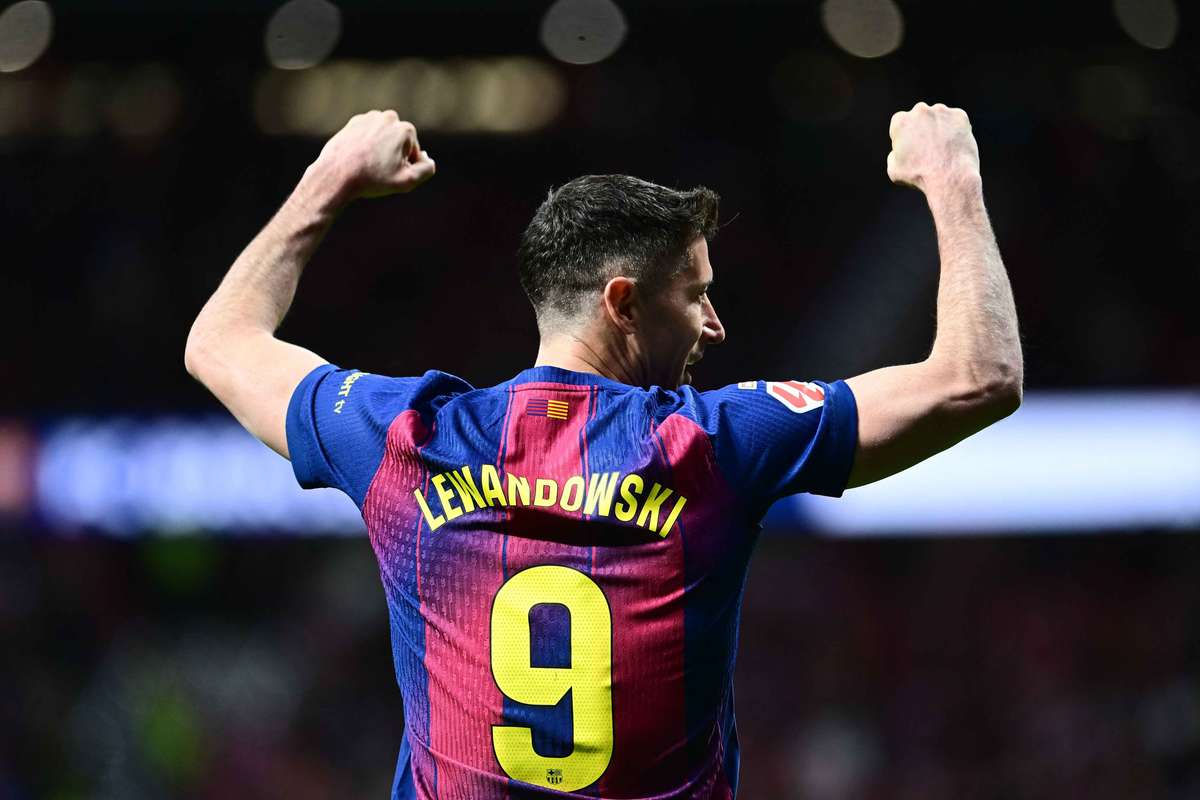 Tomaszewski tells Lewandowski: Don't let Barcelona treat you like this ...