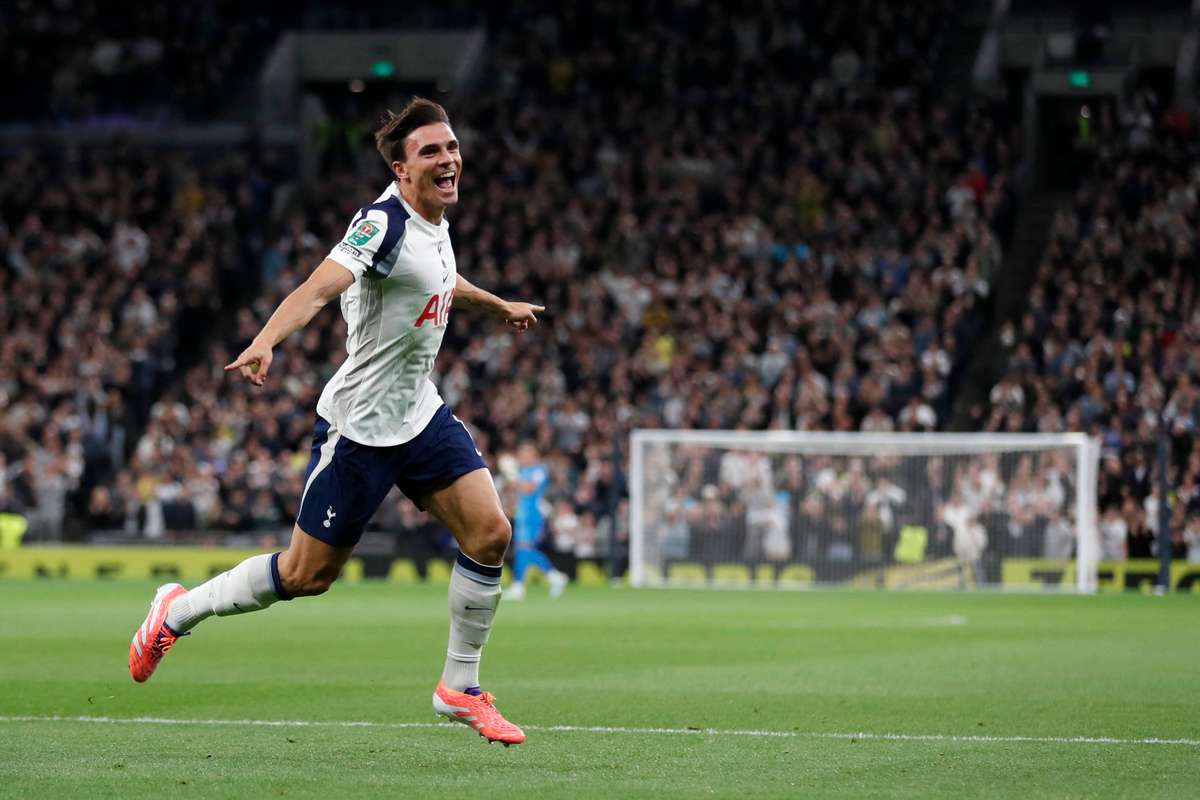 Palhinha scores in injury-time as Spurs rescue point against battling ...
