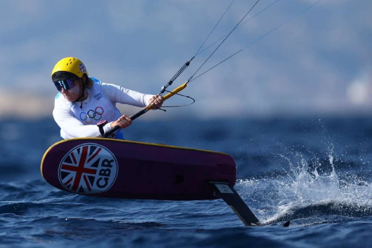 2024 Olympics: Britain's Aldridge wins women's kiteboarding gold after ...