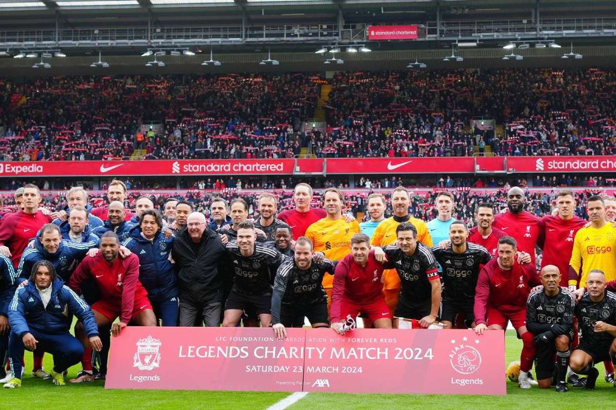 Slzy šťastia a splnený sen. Eriksson viedol Liverpool v zápase legiend ...