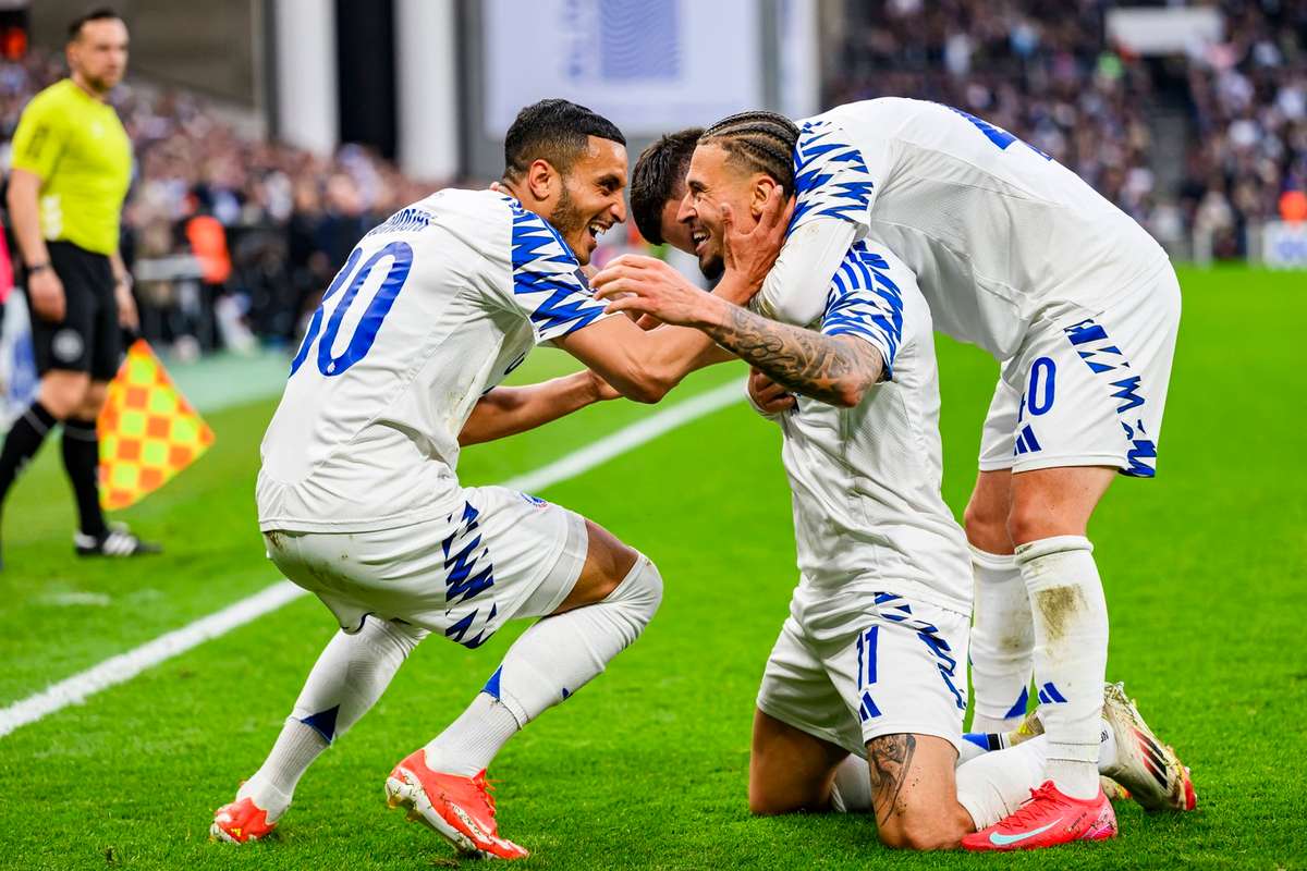 Copenhagen silence FC Nordsjaelland to win 16th Danish title ...