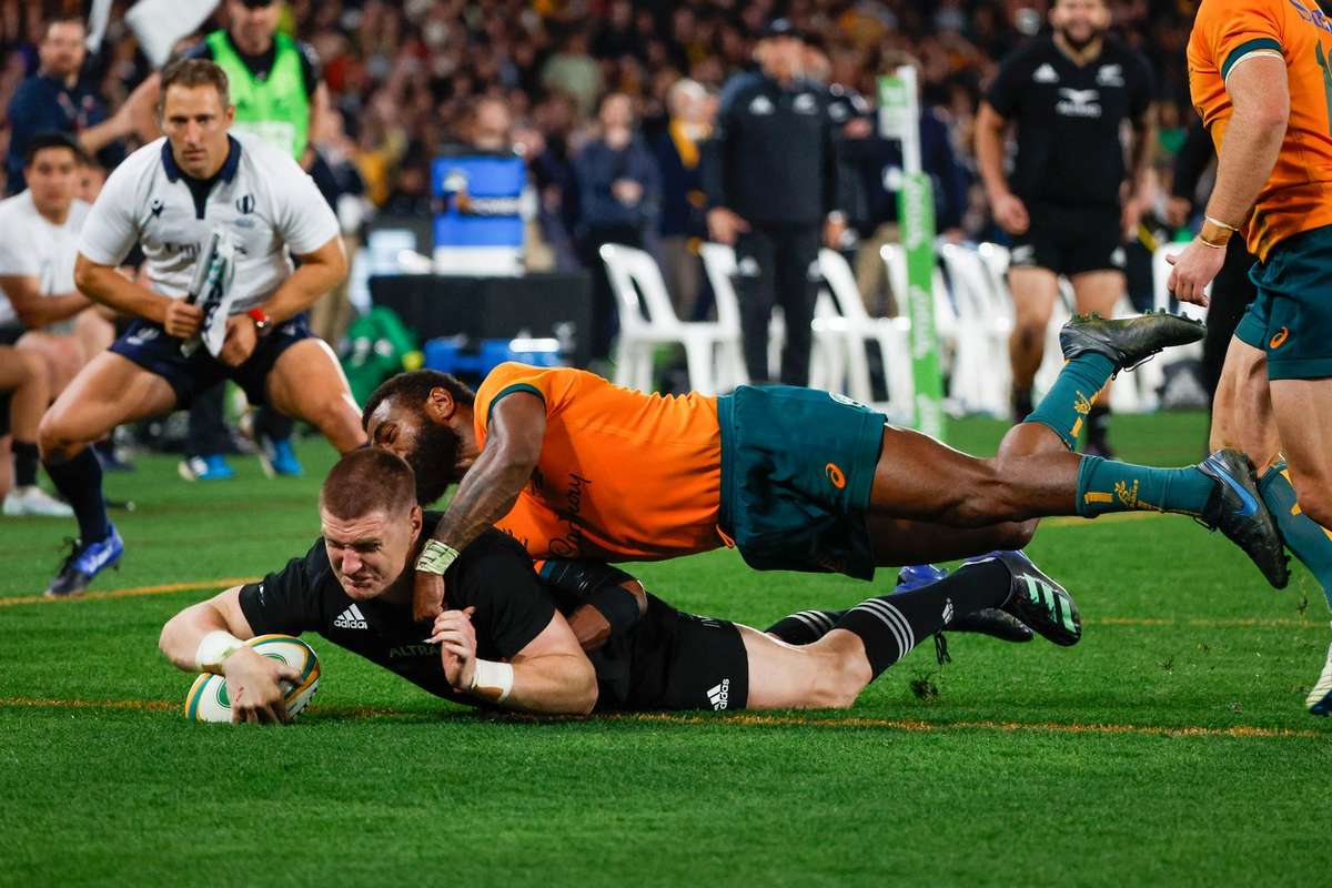 All Blacks will hit and hope against aggrieved Wallabies with title out ...