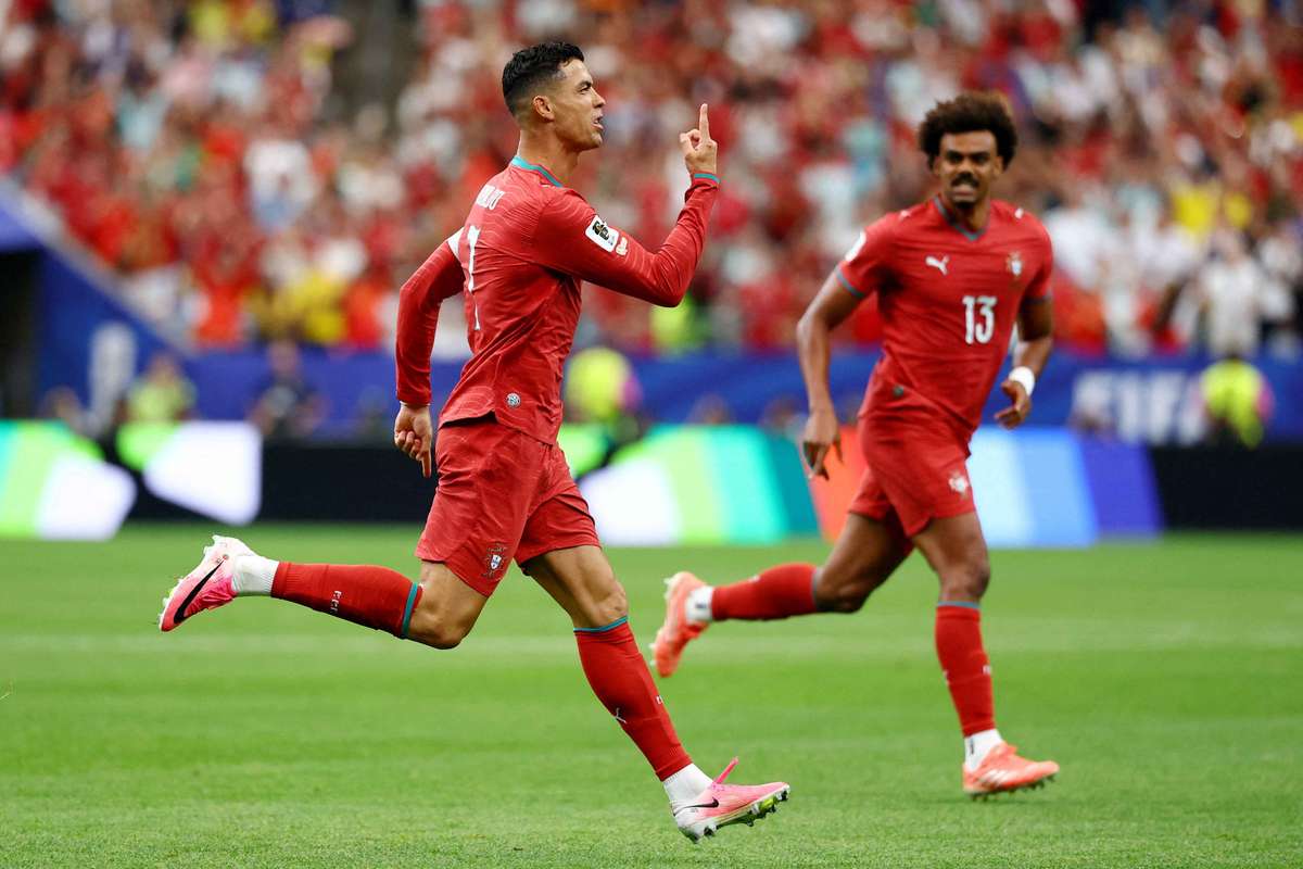 Cristiano Ronaldo dá a cara após "semana difícil": "Mais cedo ou mais ...