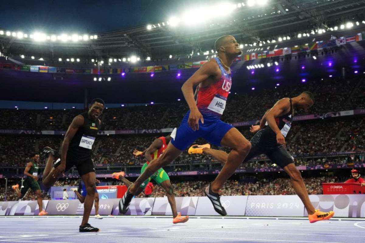 2024 Olympics: Fast-finishing Hall stuns Hudson-Smith to take 400m gold for USA | Flashscore.com