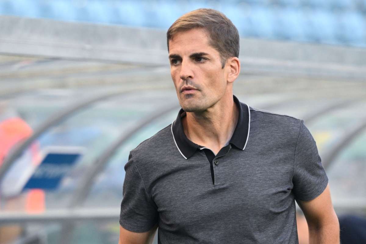 Robert Moreno, o treinador que foi despedido devido ao ChatGPT, explica a sua versão | Flashscore.pt