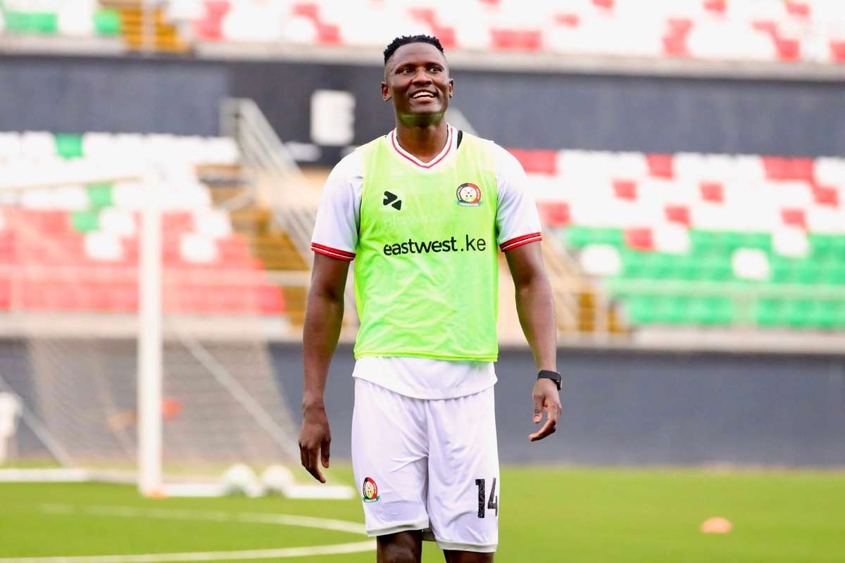 Kenyan legend Dennis Oliech rebukes McCarthy’s decision to drop Olunga ...