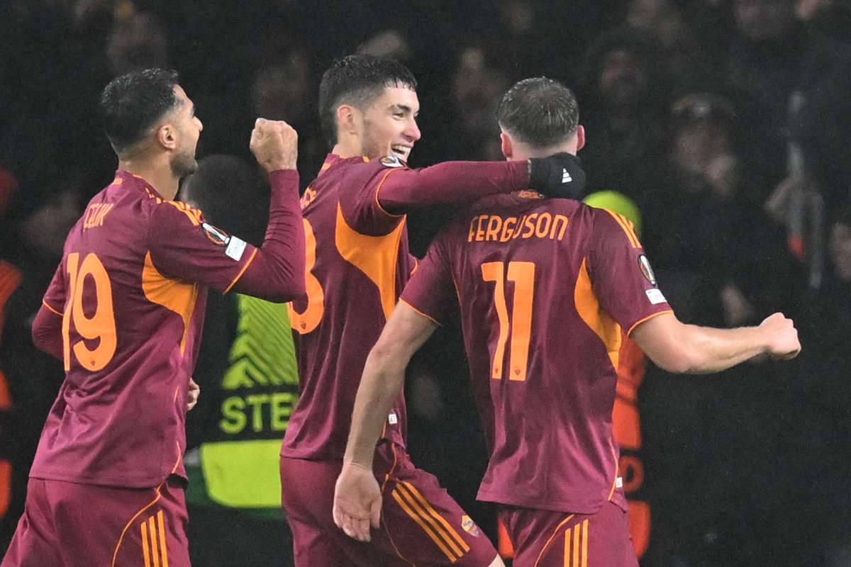 Ferguson scores twice as AS Roma hands sorry Celtic Europa lesson ...