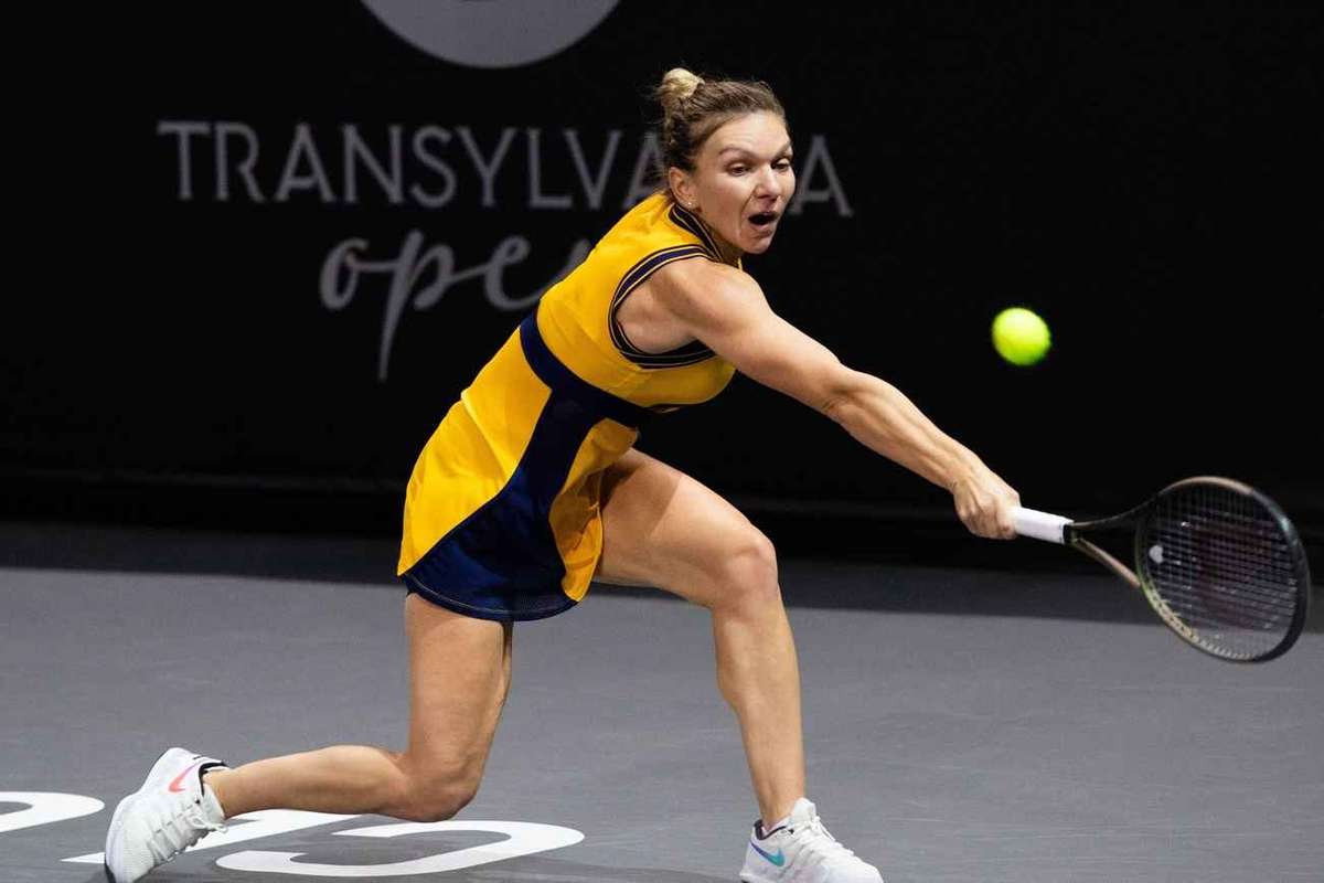 Simona Halep și Ana Bogdan, prima dată partenere la dublu în carieră. Româncele debutează la ...