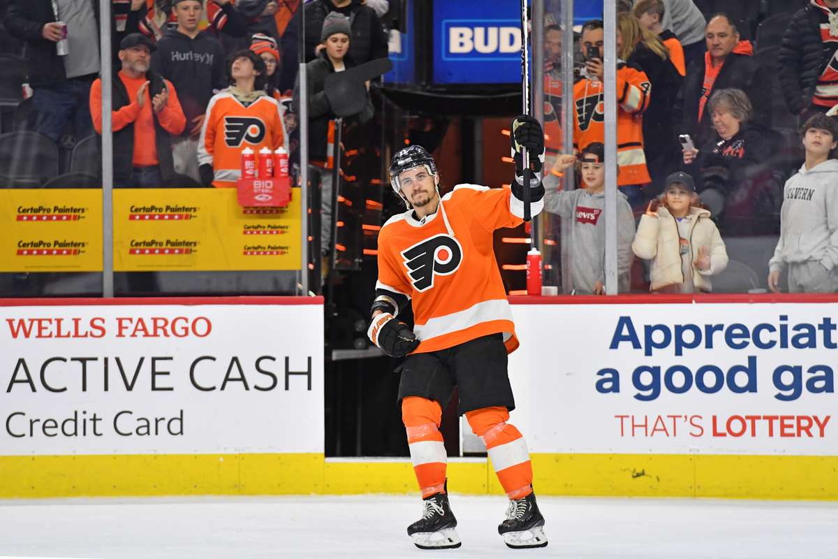NHL roundup: Flyers stay hot behind Travis Konecny's hat trick ... NHL roundup: Flyers stay hot behind Travis Konecny's hat trick ...