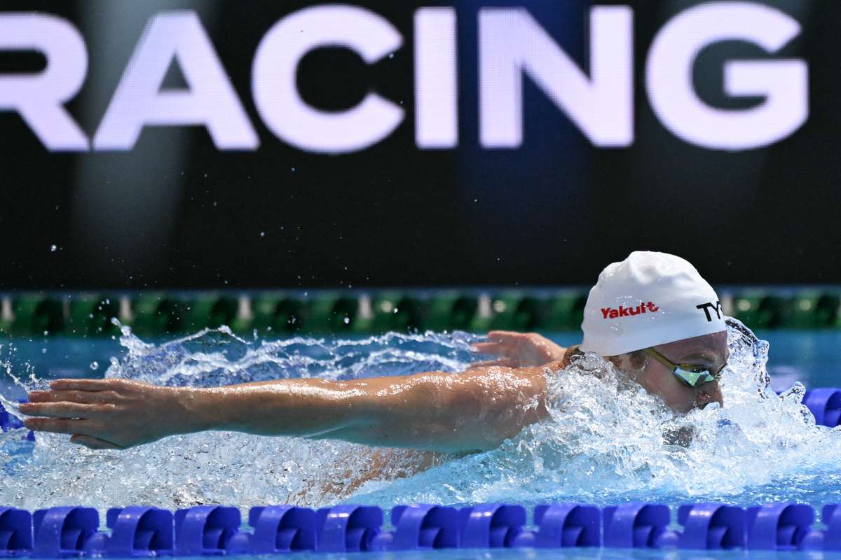 Mundiais de Piscina Curta: Marchand faz segundo nos 200 estilos, Walsh ...