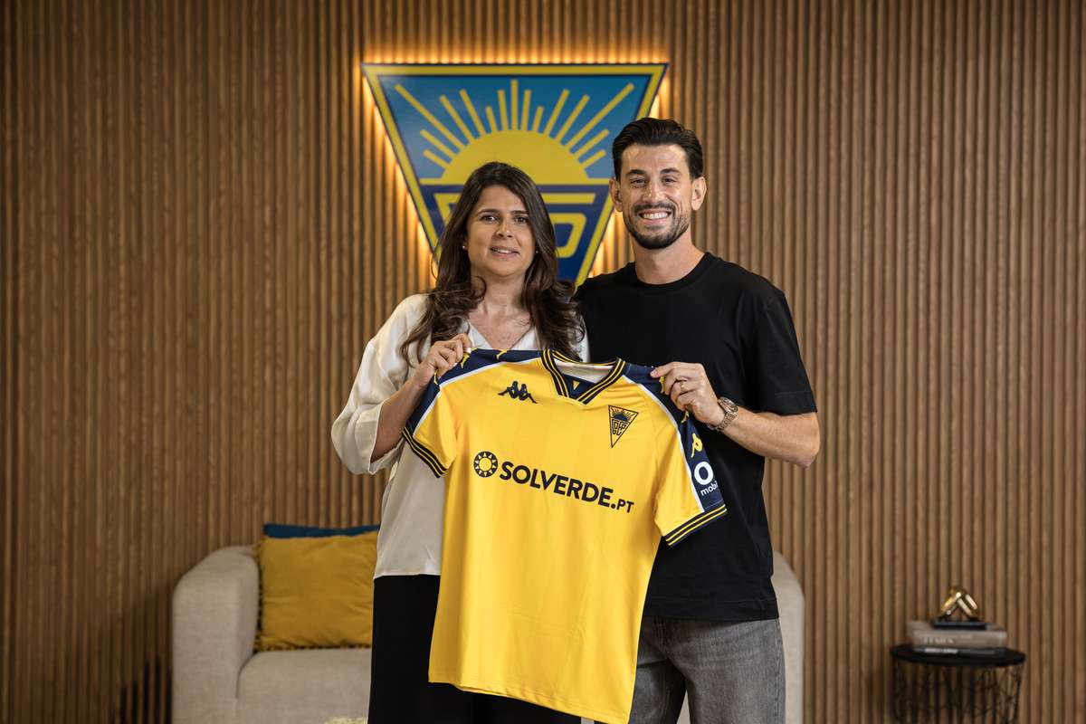 Oficial: Pizzi é reforço do Estoril Praia por duas temporadas ...