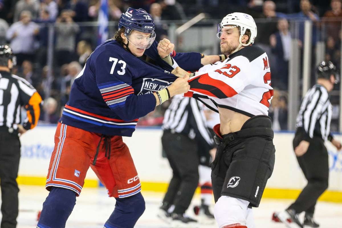 NHL roundup: Rangers win fight night against Devils following mass brawl | Flashscore.nl