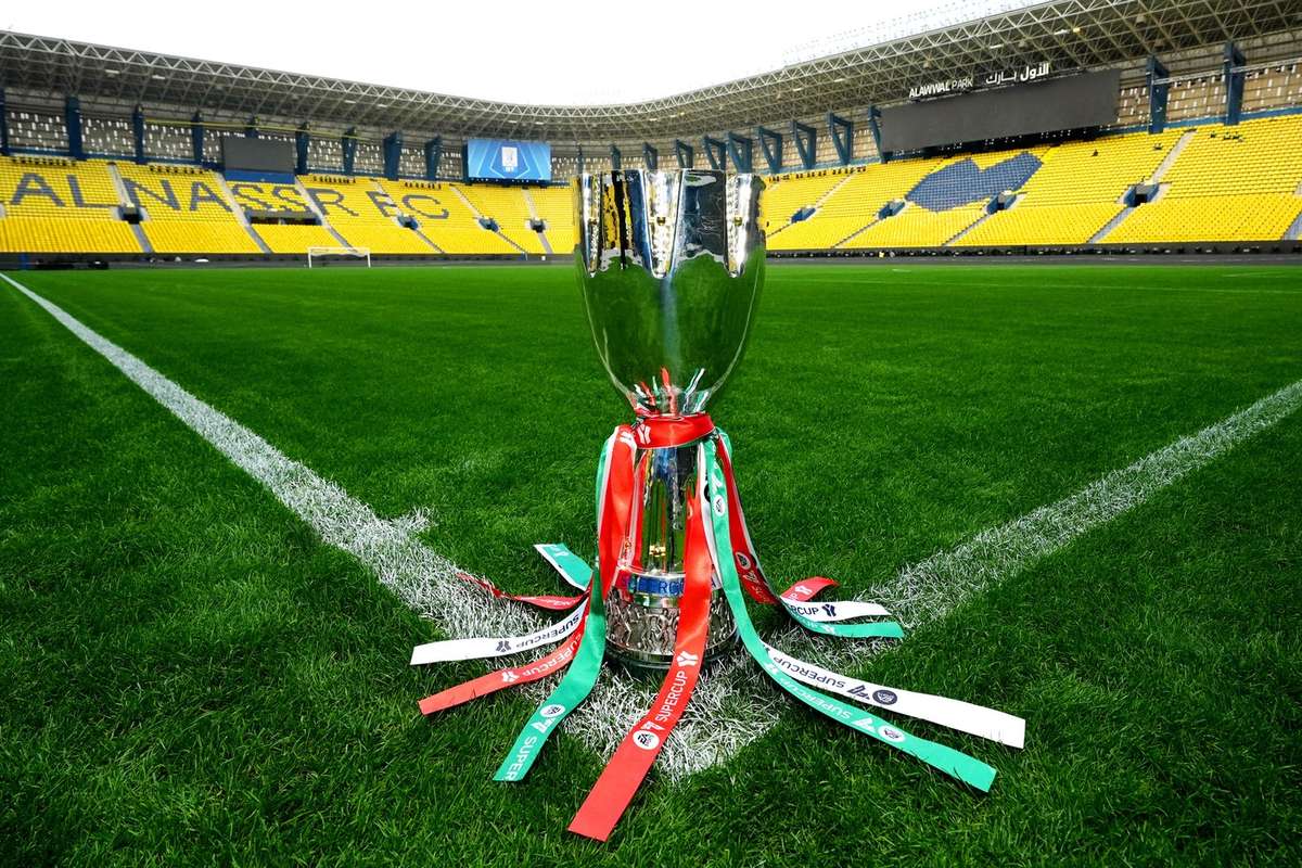 Chivu poate obține primul trofeu cu Inter! Echipele cu care se luptă ...