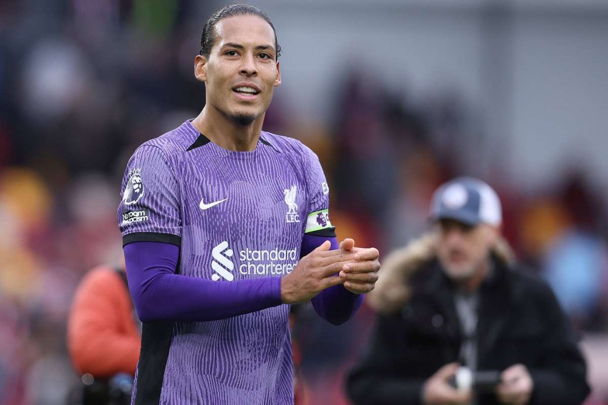 Van Dijk bate mais um recorde com as cores do Liverpool: "Tenho orgulho ...