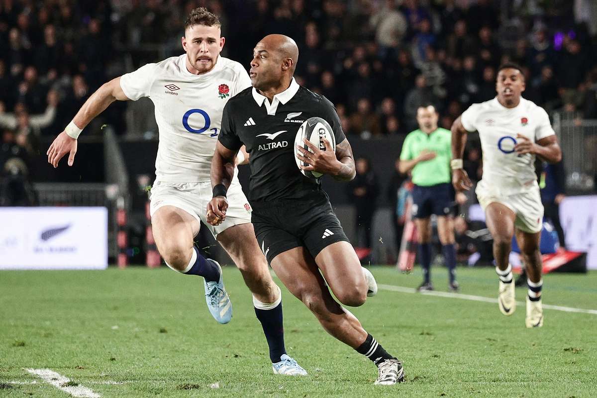 Mark Telea double edges All Blacks past England to win Test series ...