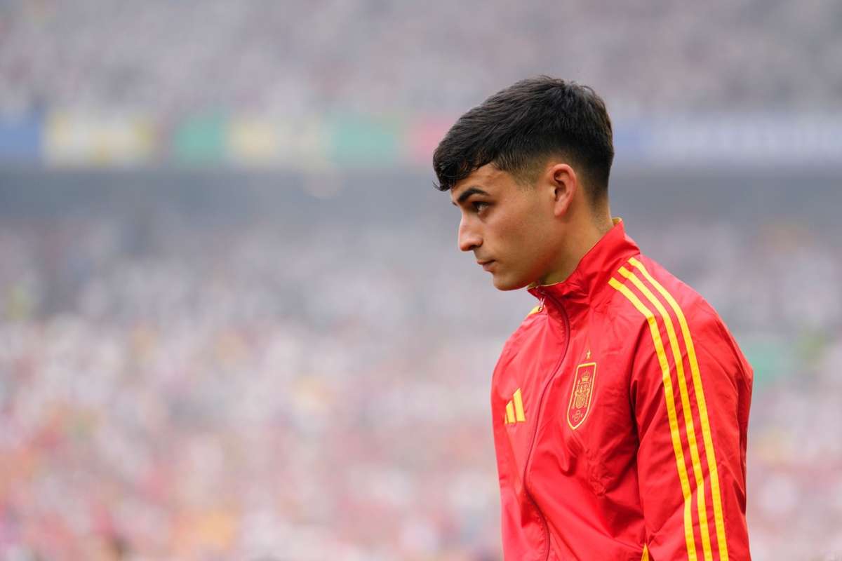 Pedri przyjmuje przeprosiny Kroosa. Pozostanie z kadrą, mimo że już nie ...