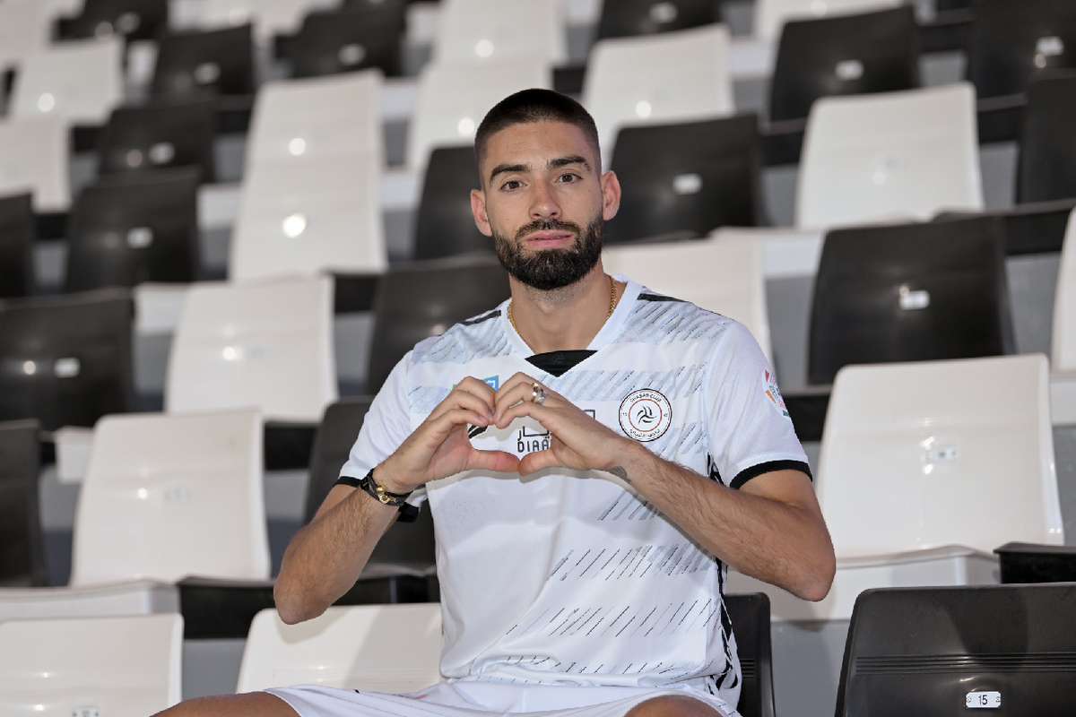 Oficial: Yannick Carrasco é agora reforço do Al-Shabab, de Marcel ...