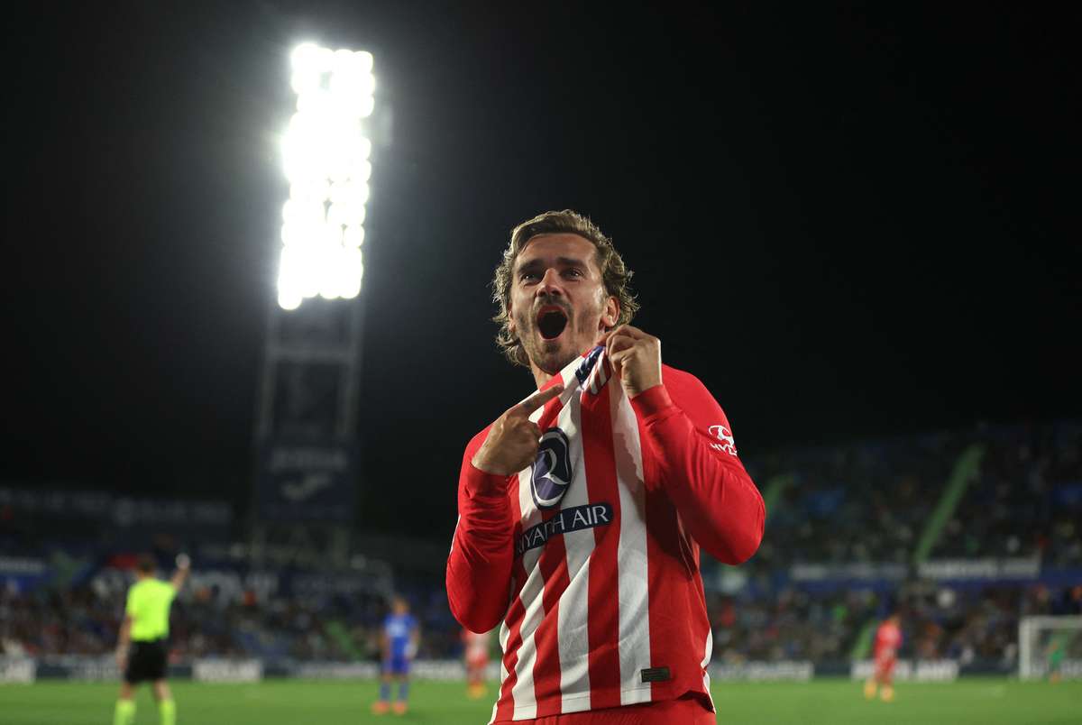 Hat-trick hero Griezmann stars as Atletico smash Getafe to secure ...