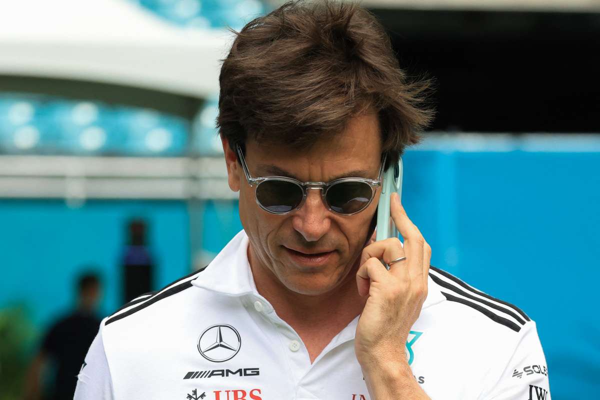 Toto Wolff no ve necesario ir tras Verstappen: "¿Por qué romper un ...