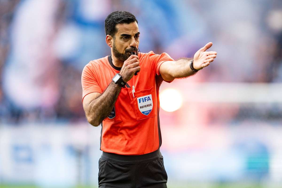 Cine conduce partida din Europa League dintre FCSB și Young Boys ...