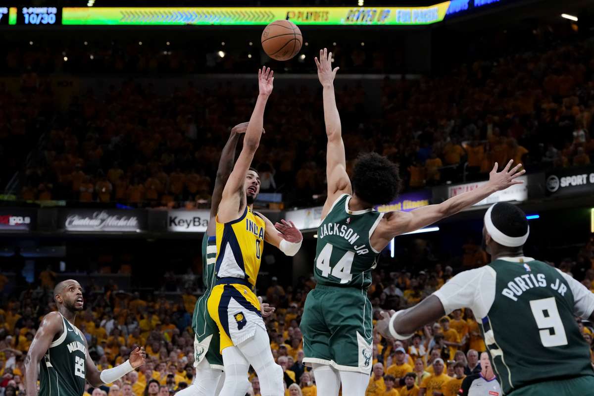 Haliburton impulsa a los Pacers en victoria sobre los Bucks (121-118 ...