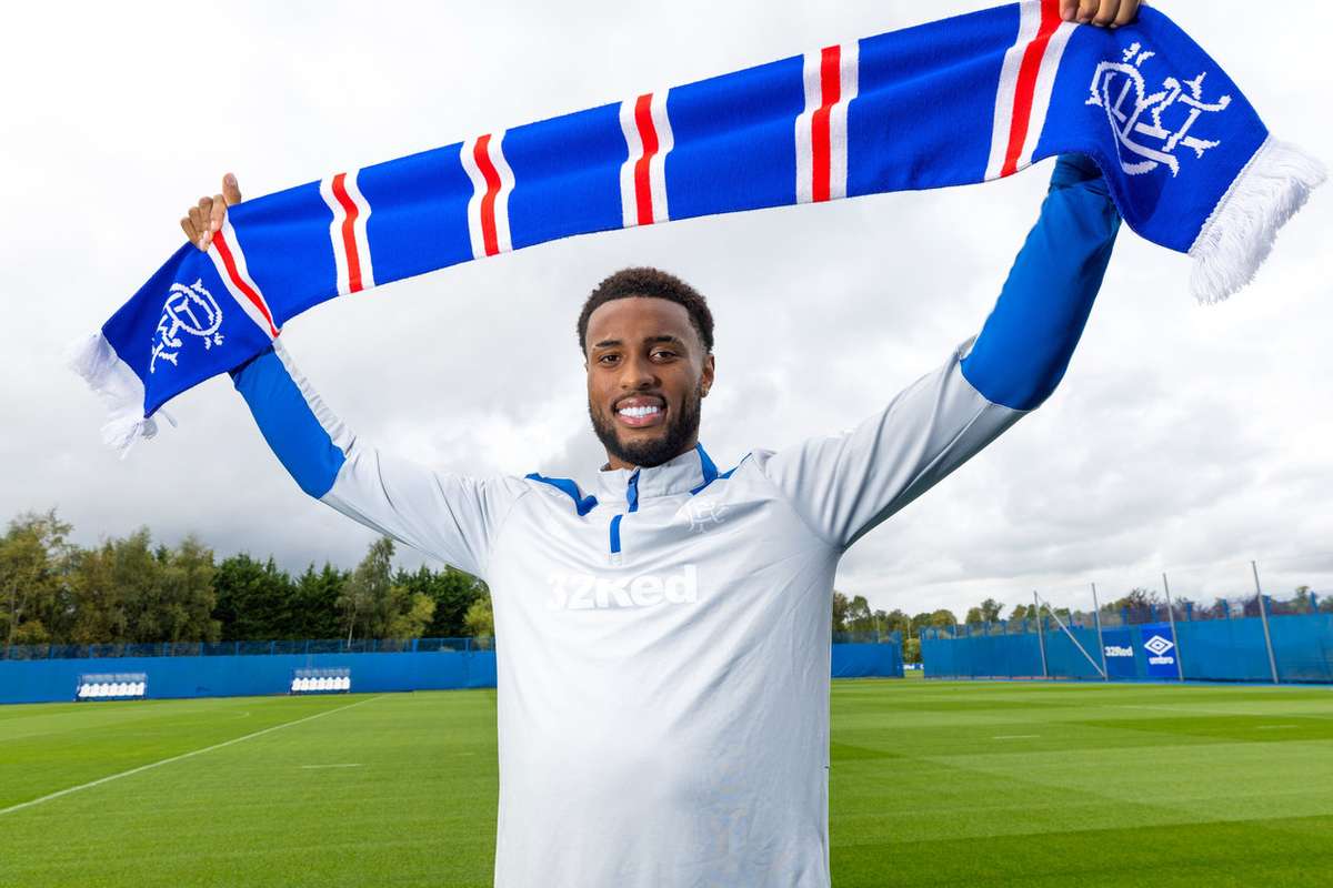 Oficial: Avançado Youssef Chermiti assina pelo Rangers | Flashscore.pt