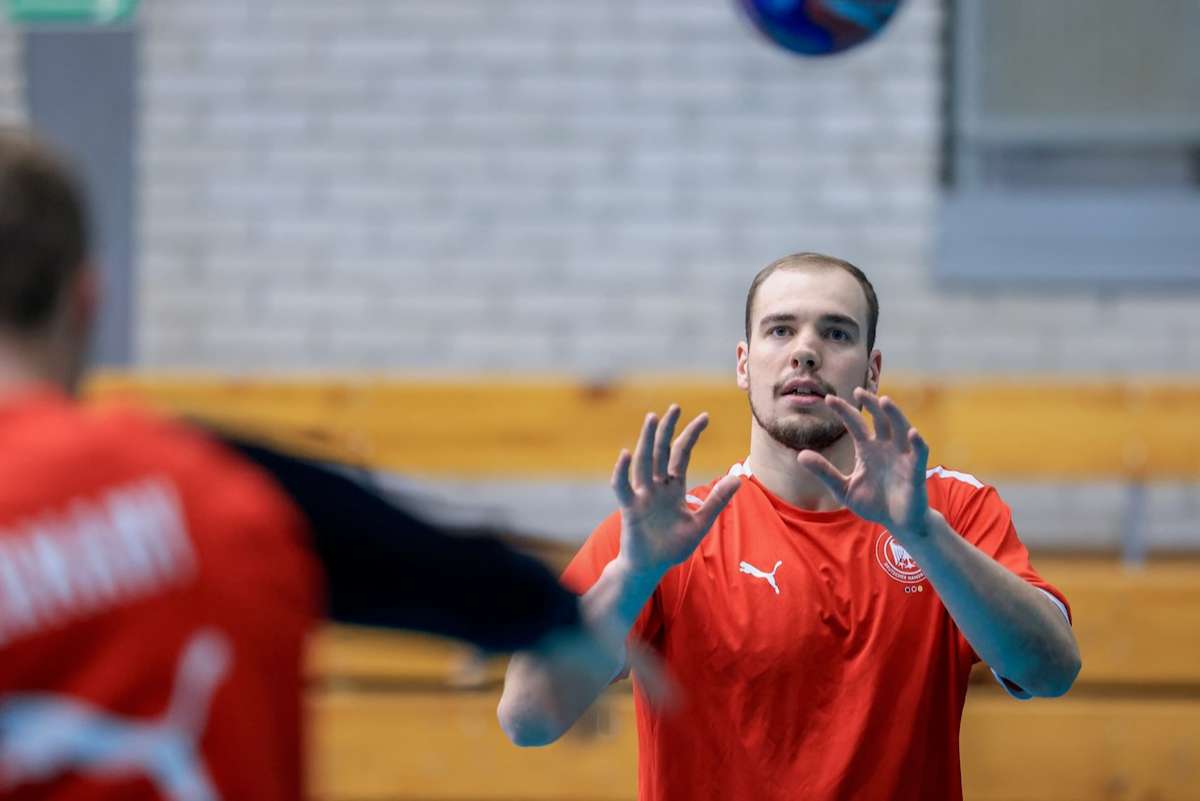 Handball-Bundesliga: Magdeburg verpflichtet Nationalspieler Tim Zechel ...