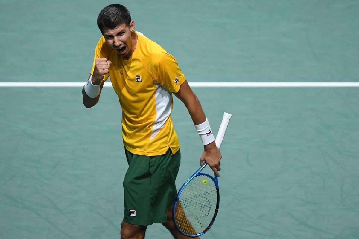 Alexei Popyrin donne le premier point à l'Australie en demi-finale de ...