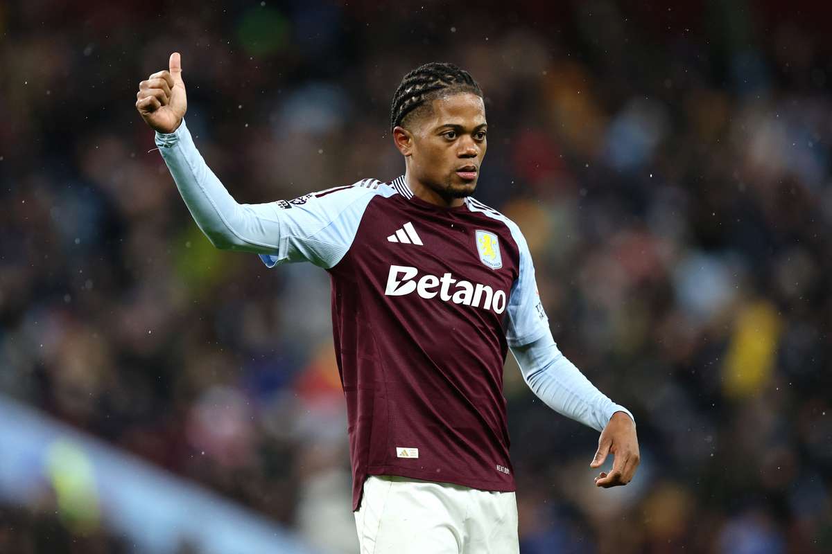 Roma sign Leon Bailey from Aston Villa on loan with option to buy ...