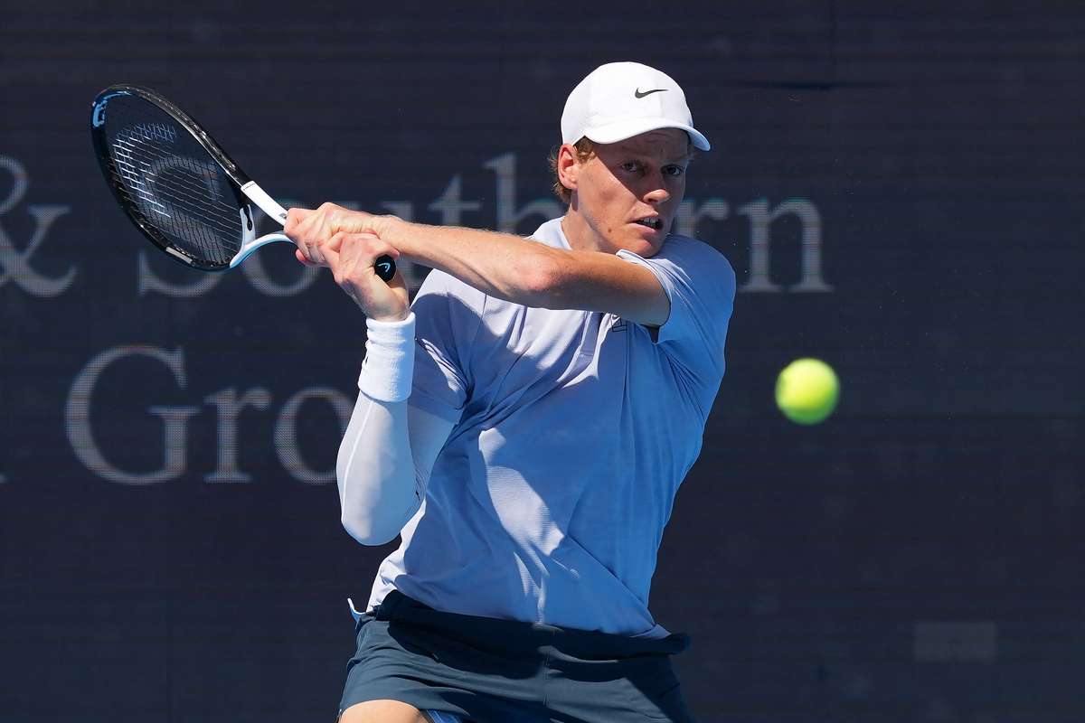 Trener Sinnera uspokaja przed US Open. "Jesteśmy przekonani, że wszystko będzie dobrze ...