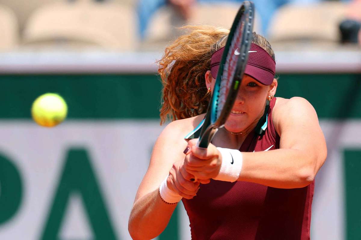 Andreeva moves into French Open third round as Pegula also advances | Flashscore.co.uk