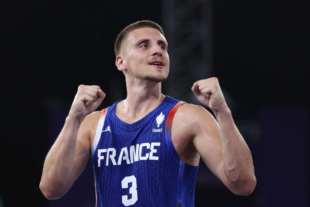 Jeux Olympiques de Paris 2024 : 0/2 pour les Bleues, 2/2 pour les Bleus en basket 3x3 ...