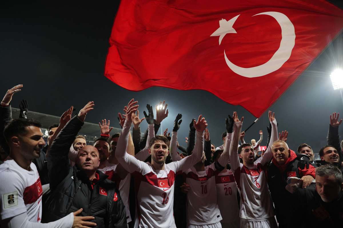 Turkey seal spot at World Cup for first time in 24 years with scrappy ...