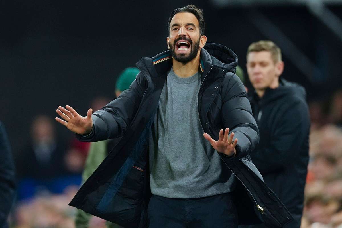 Man Utd boss Amorim praises Amad's performance in wing-back role ...