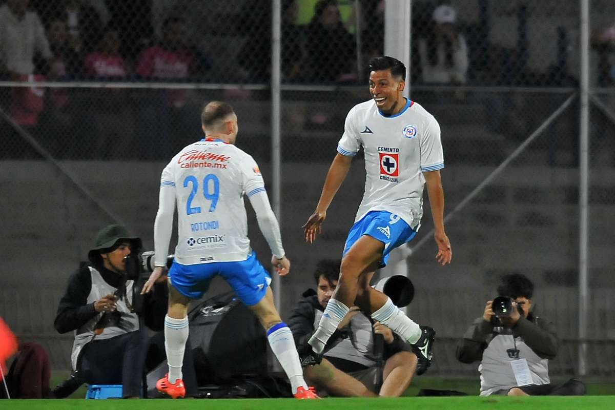 Cruz Azul derrota a Pumas y se acerca al récord de puntos del fútbol ...