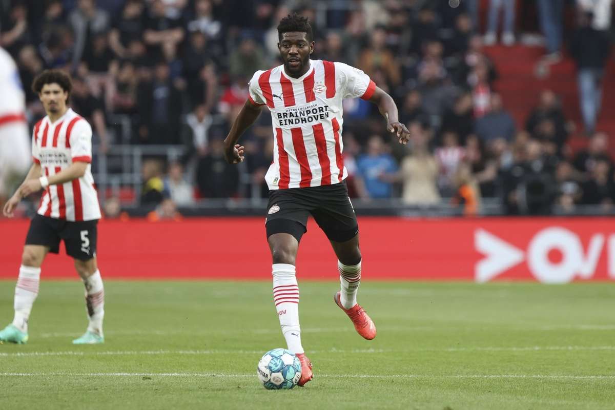 PSG deverá avançar por Sangaré, com o PSV a exigir 37,5 milhões de ...