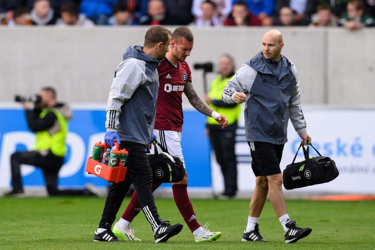 Haraslín má natrhnutý lýtkový sval. Nechcem nič urýchliť, vraví o ...