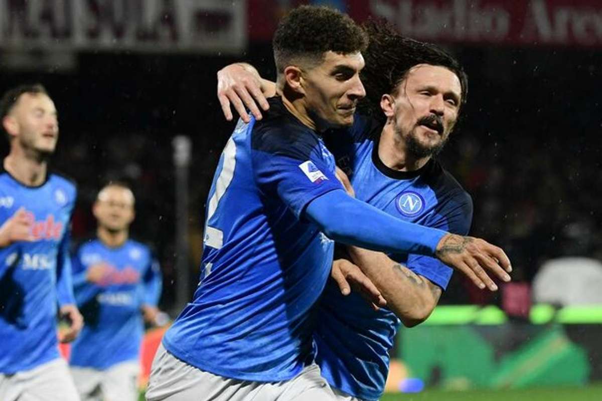 Napoli continue their relentless charge with comfortable victory over ...