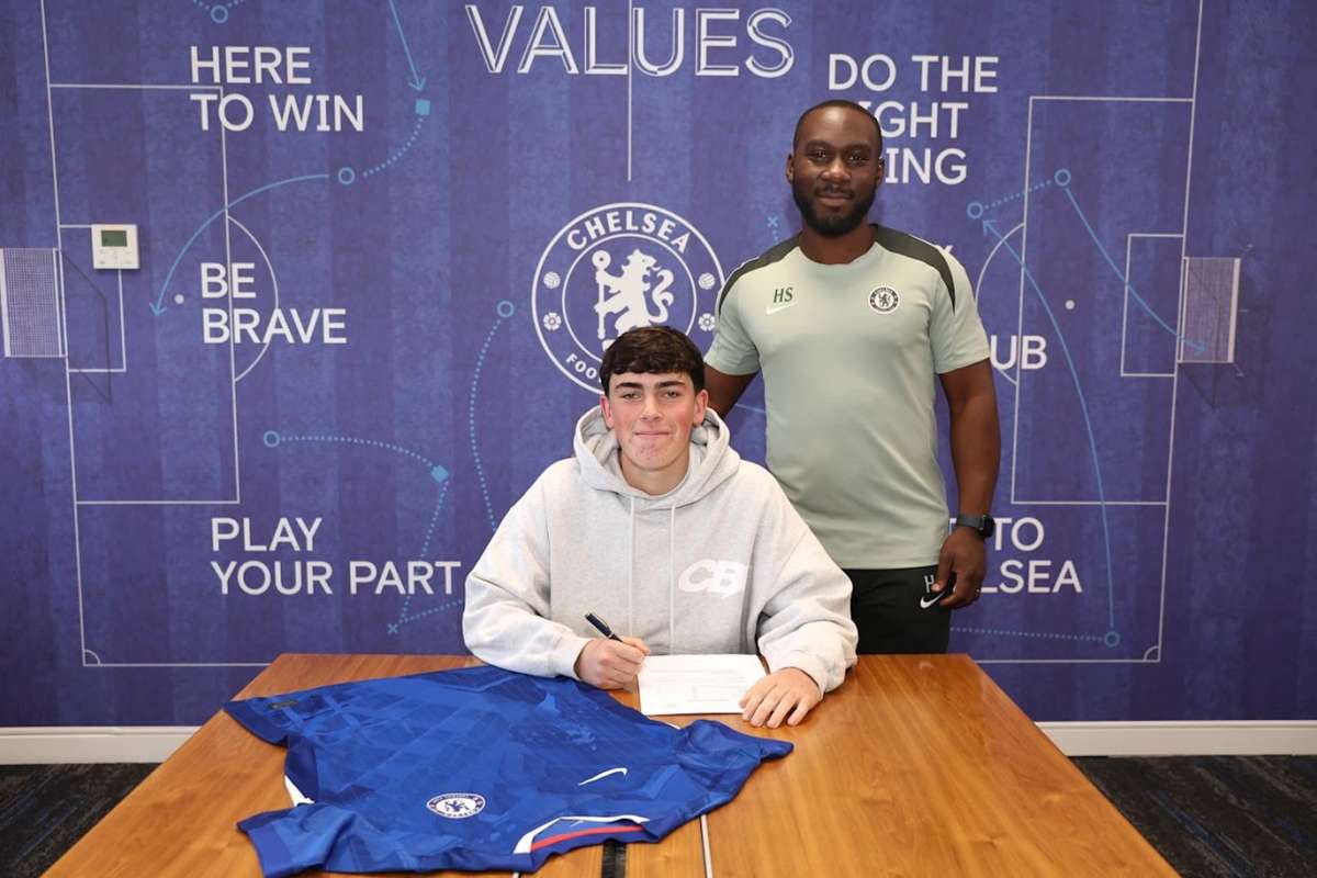 Chelsea secure Atherton to first pro deal - TribalFootball.com