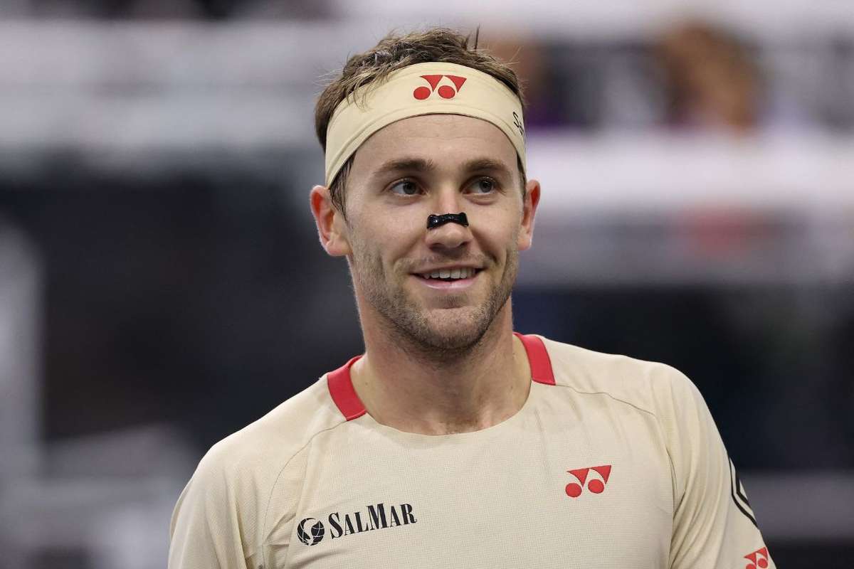 Casper Ruud vence espanhol Munar e enfrenta Shapovalov na final do ATP ...