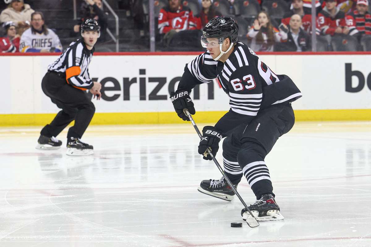 NHL roundup: Devils blow lead, top Canucks in OT | Flashscore.com