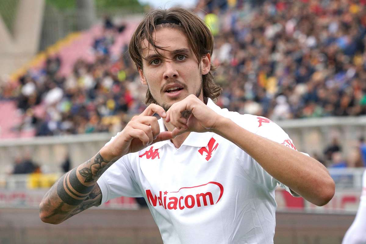 Impressive Fiorentina hit struggling Lecce for six in dominant Serie A ...