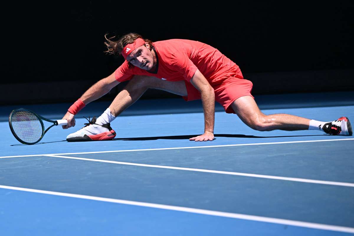 Australian Open: Tsitsipas é surpreendido por Michelsen e se despede na ...