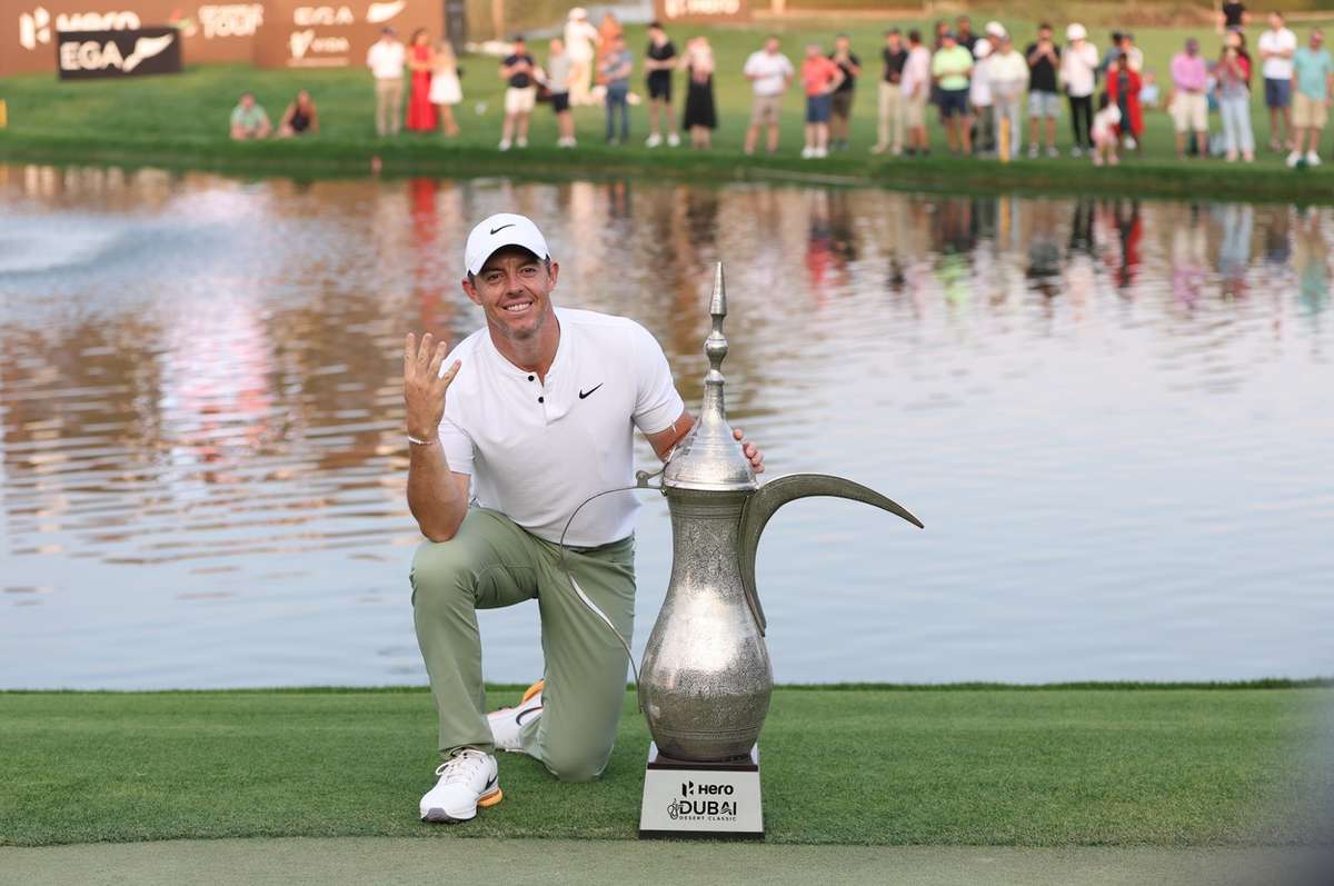 McIlroy na turnaji v Dubaji zvládl napínavou koncovku a získal čtvrtý ...