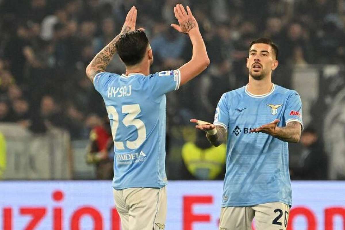 Lazio conquer Derby della Capitale with tight victory over 10-man Roma ...